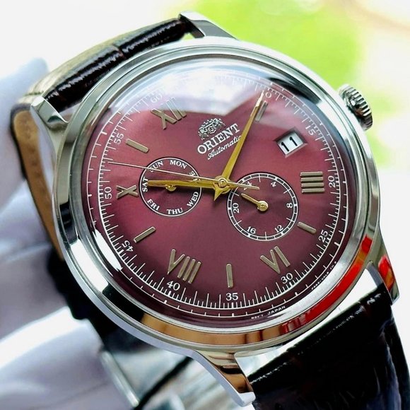 oreint | Accessories | Orient Red Dial Date Display Mens Watch | Poshmark
